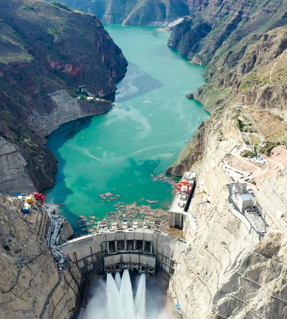 Heavy Metal: Building A Huge Hydropower Plant Involves Steady Hands And ... Heavy Metal: Building A Huge Hydropower Plant Involves Steady Hands And ...